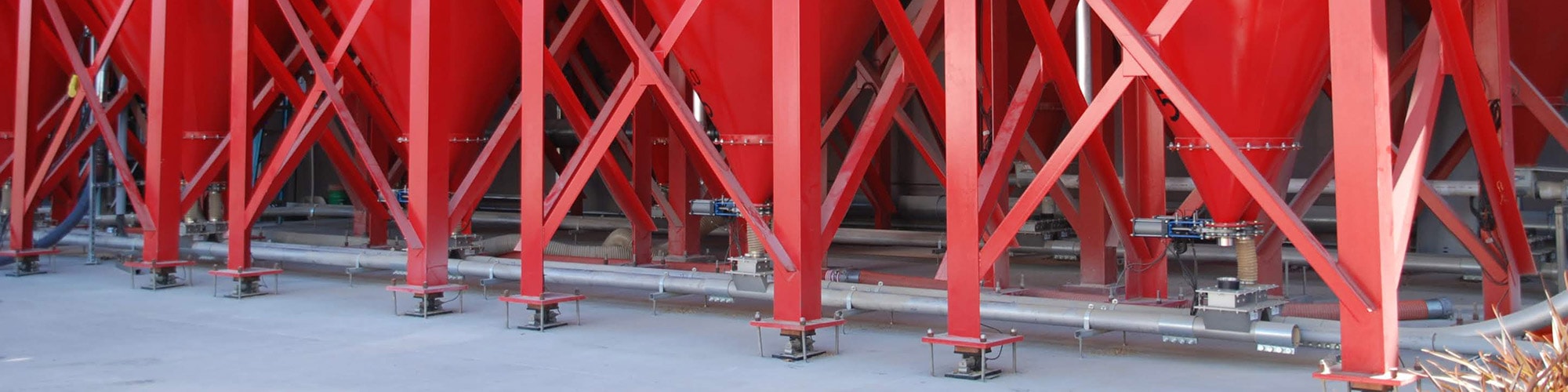 Chain Conveyor for Malt and Brewing Grains - Modern Process Equipment