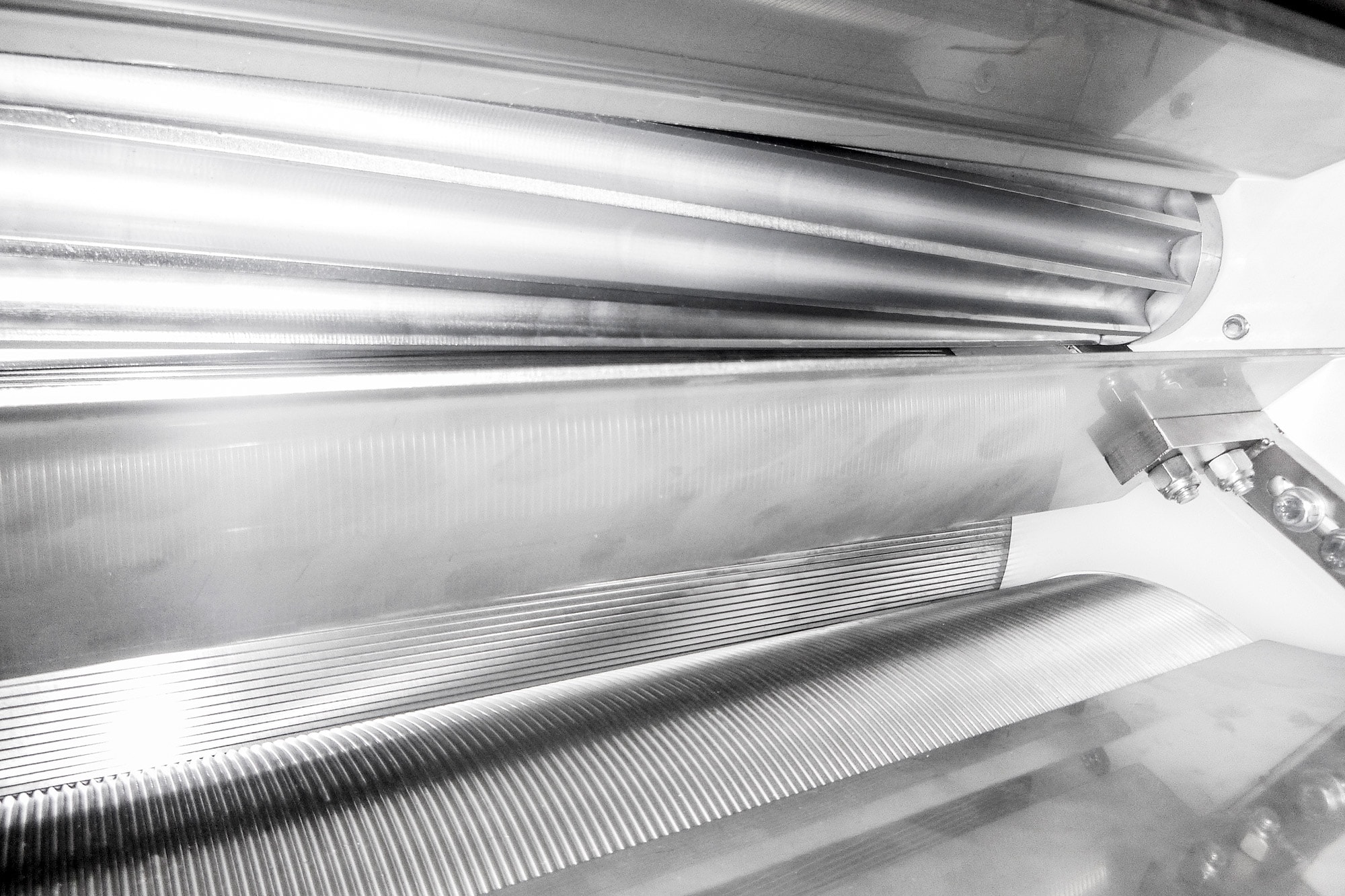 Tubular Drag Conveyors by Chain-Vey - Modern Process Equipment